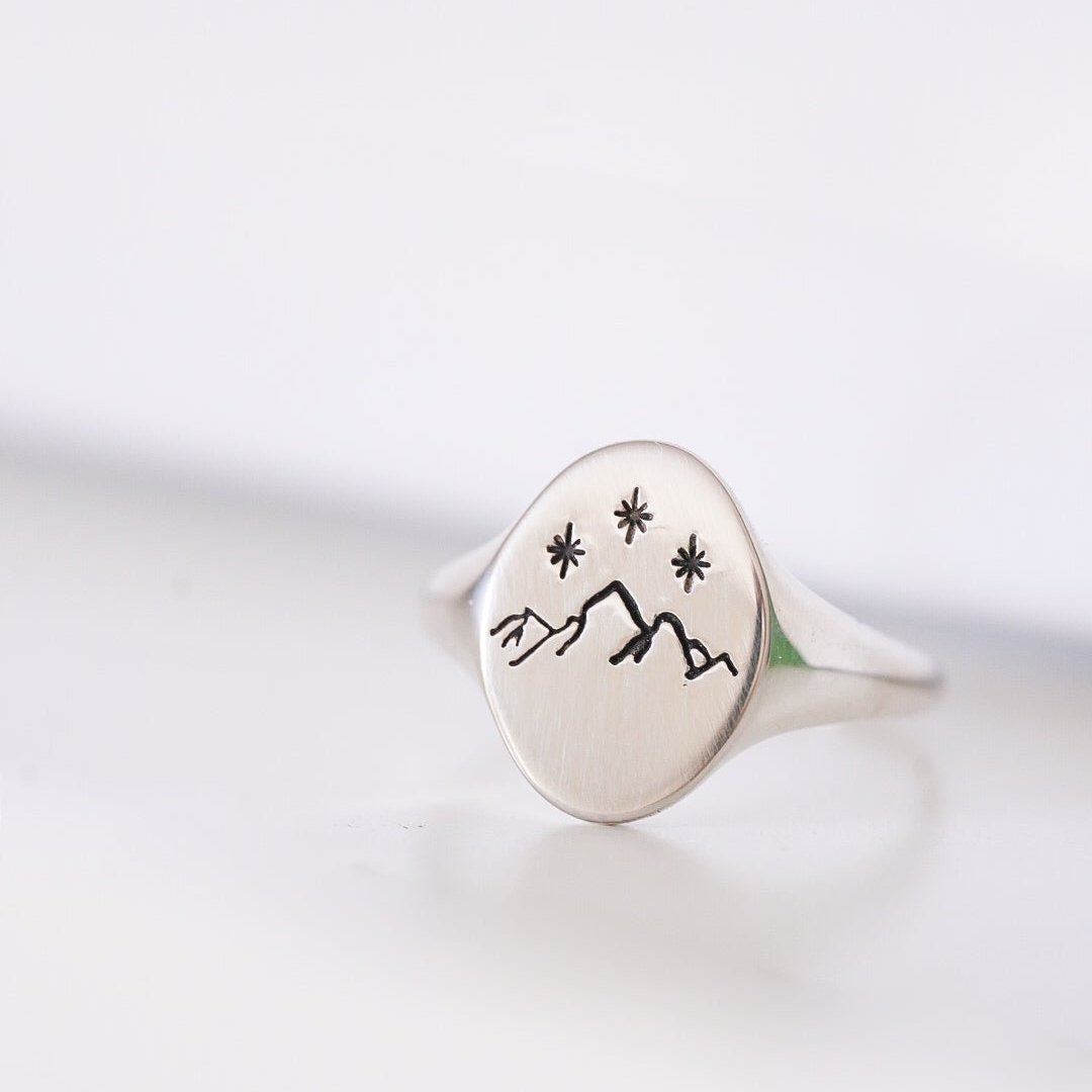 Velaris Sterling Silver Signet Ring – Amara Blue Designs